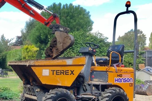 Our Resources | Henson Plant Hire